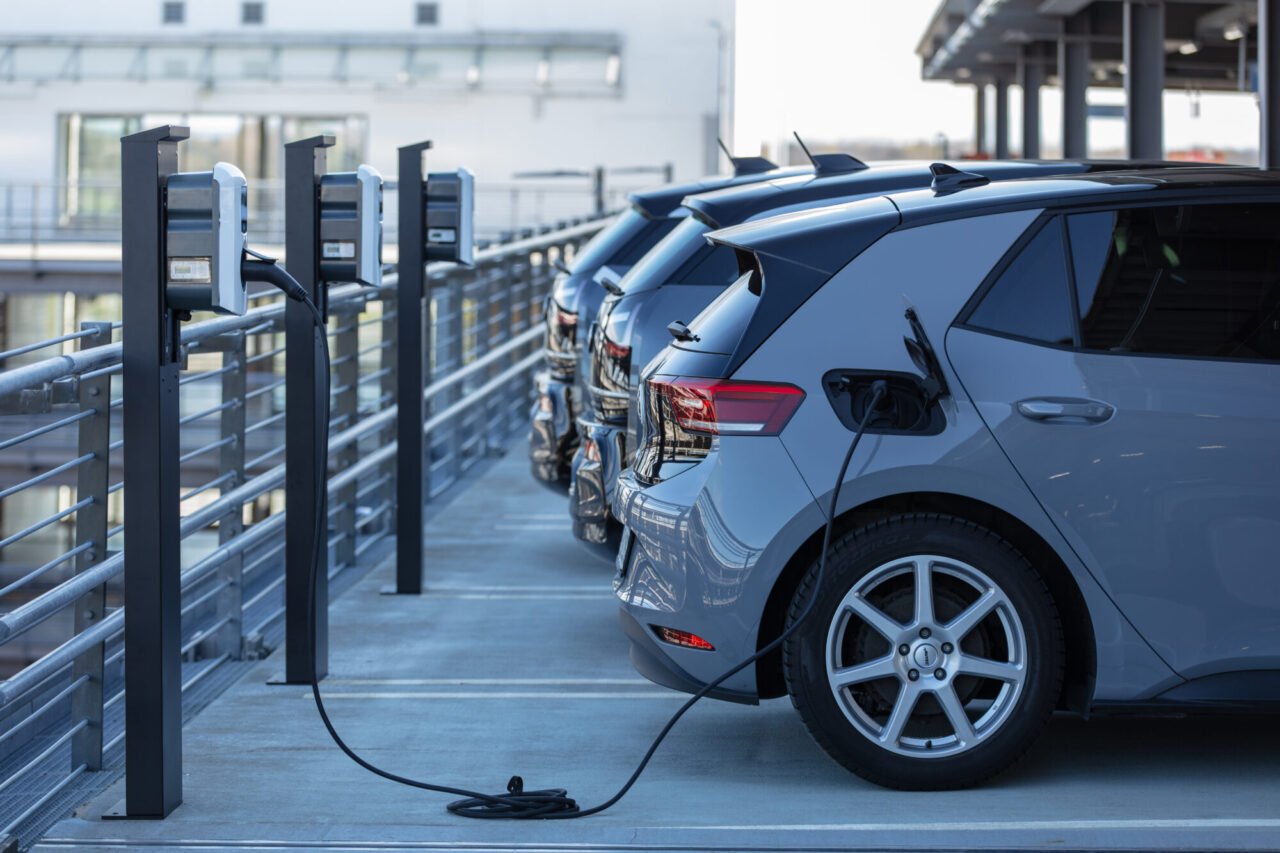 Secure migration from EVBox Everon to reev - reev